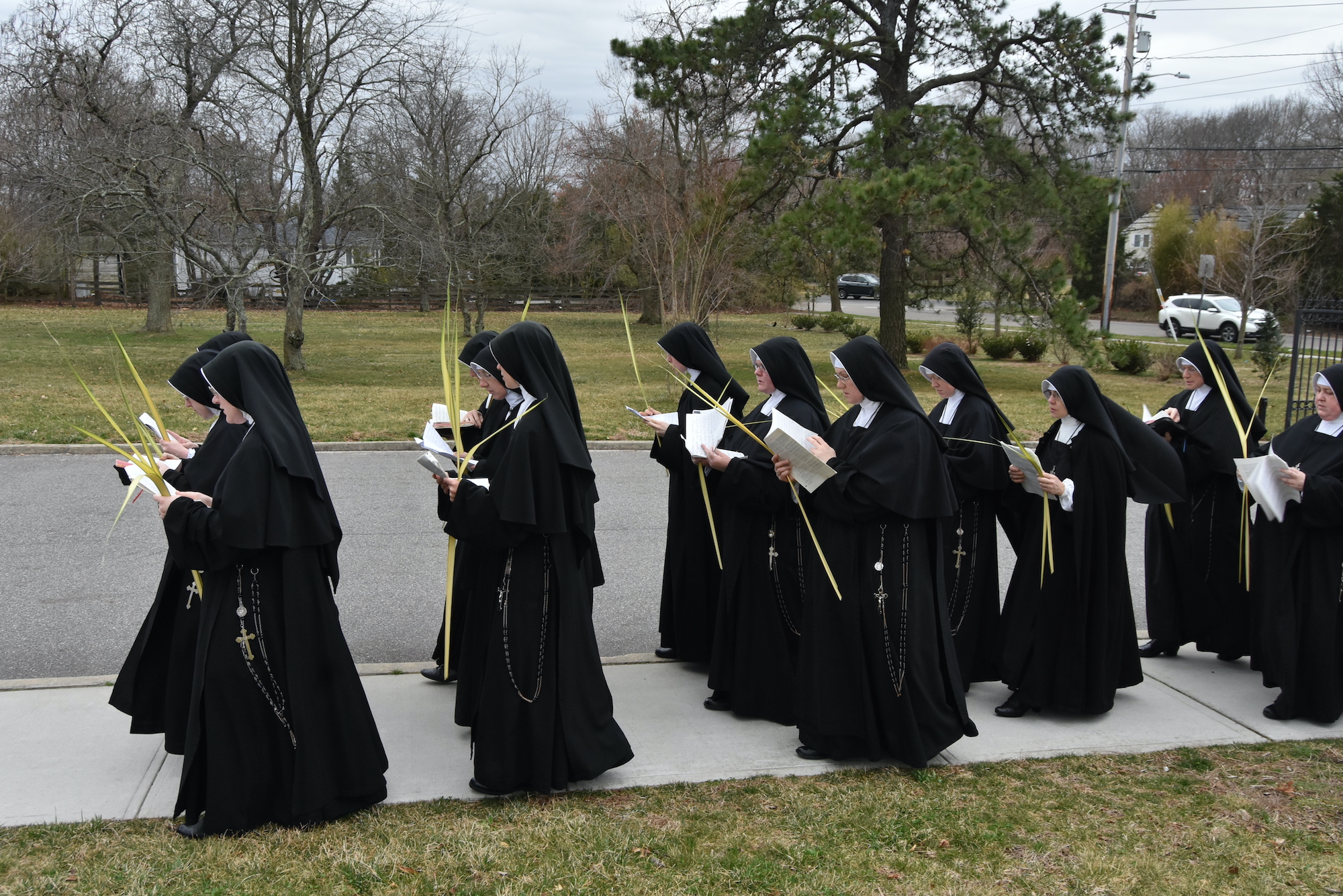 Holy Week – 2021 – Daughters of Mary