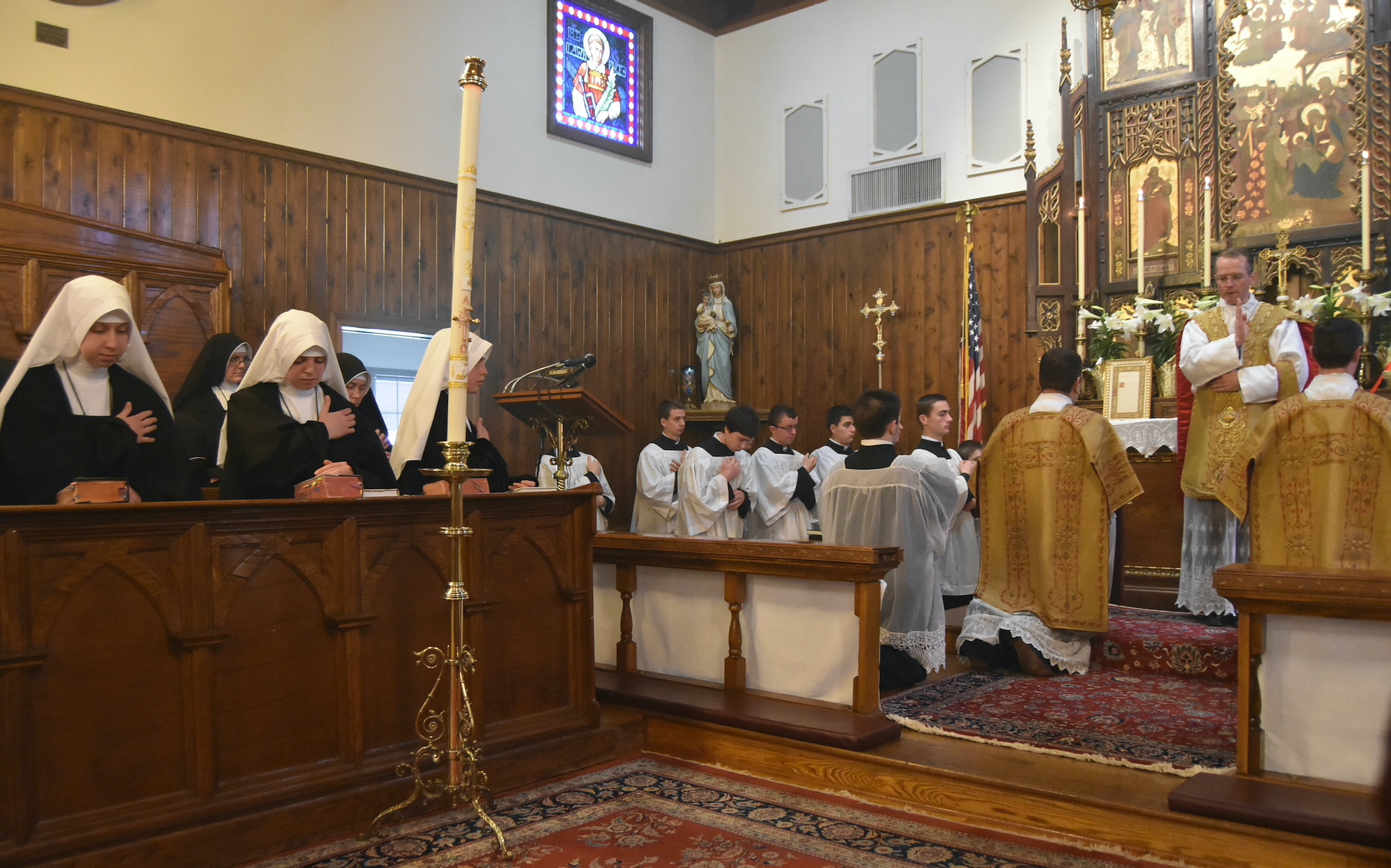 Holy Week 2021 – Daughters of Mary