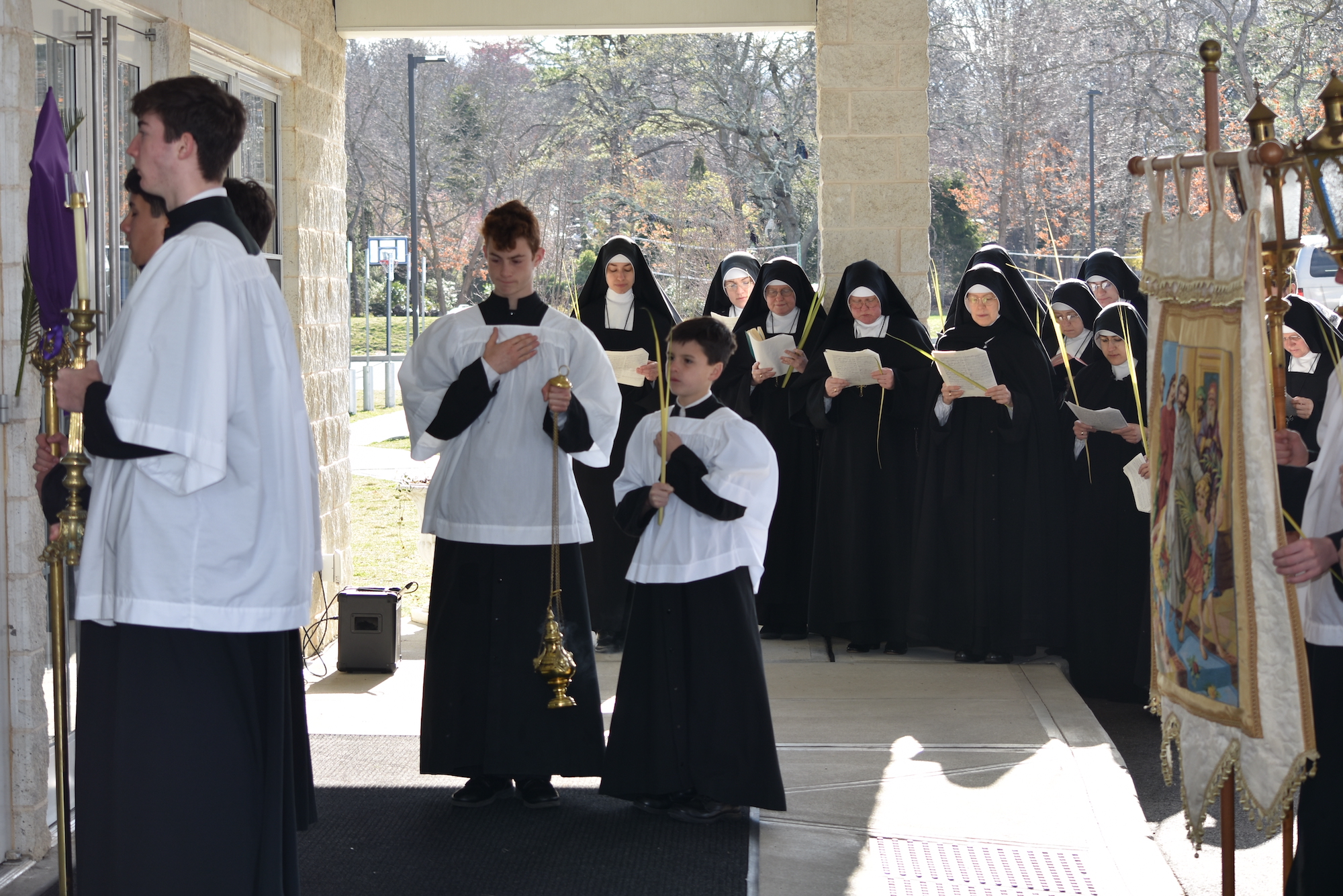 Holy Week – 2022 – Daughters of Mary